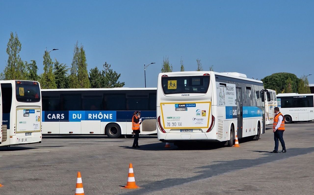 Challenge de Conduite Transdev Rhône-Alpes & plateforme "Vis ma Ligne" - Transdev Rhône-Alpes ...